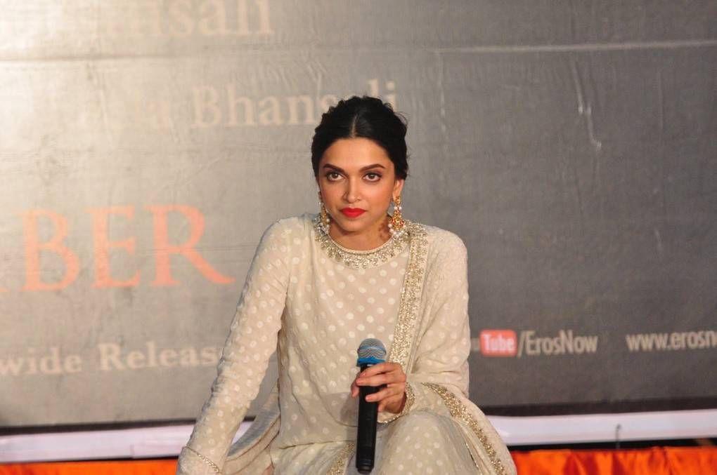 Deepika Padukone Stills At Bajirao Mastani Movie Poster Lau