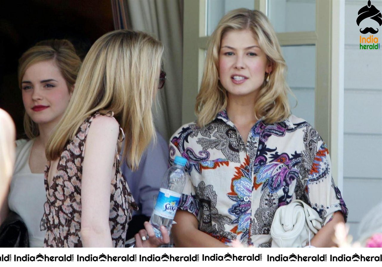 Emma Watson at Cartier International Polo in Windsor Set 1