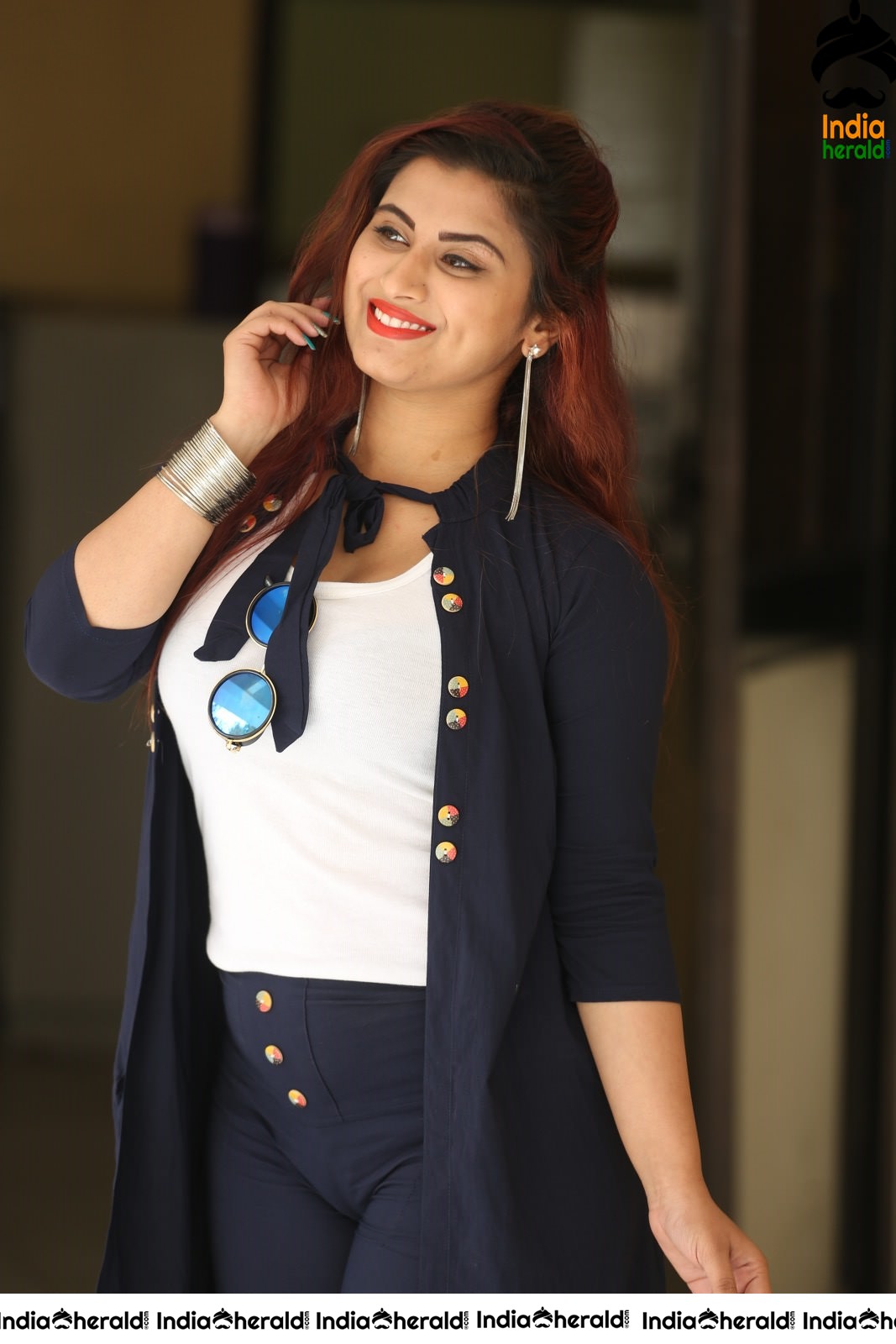Gunnjan Aras Latest Stills Set 2
