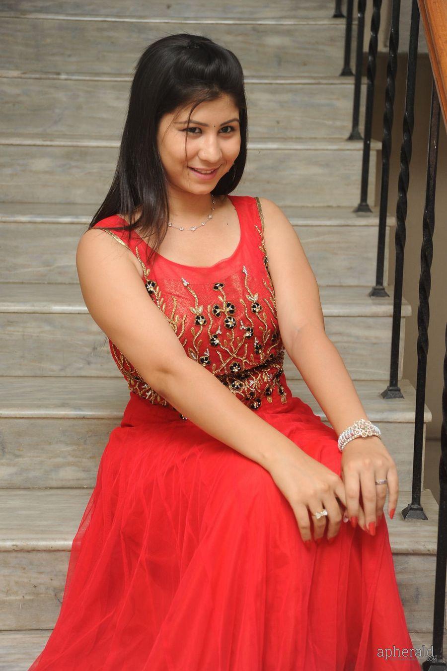 Janisha Patel Beautiful Pics