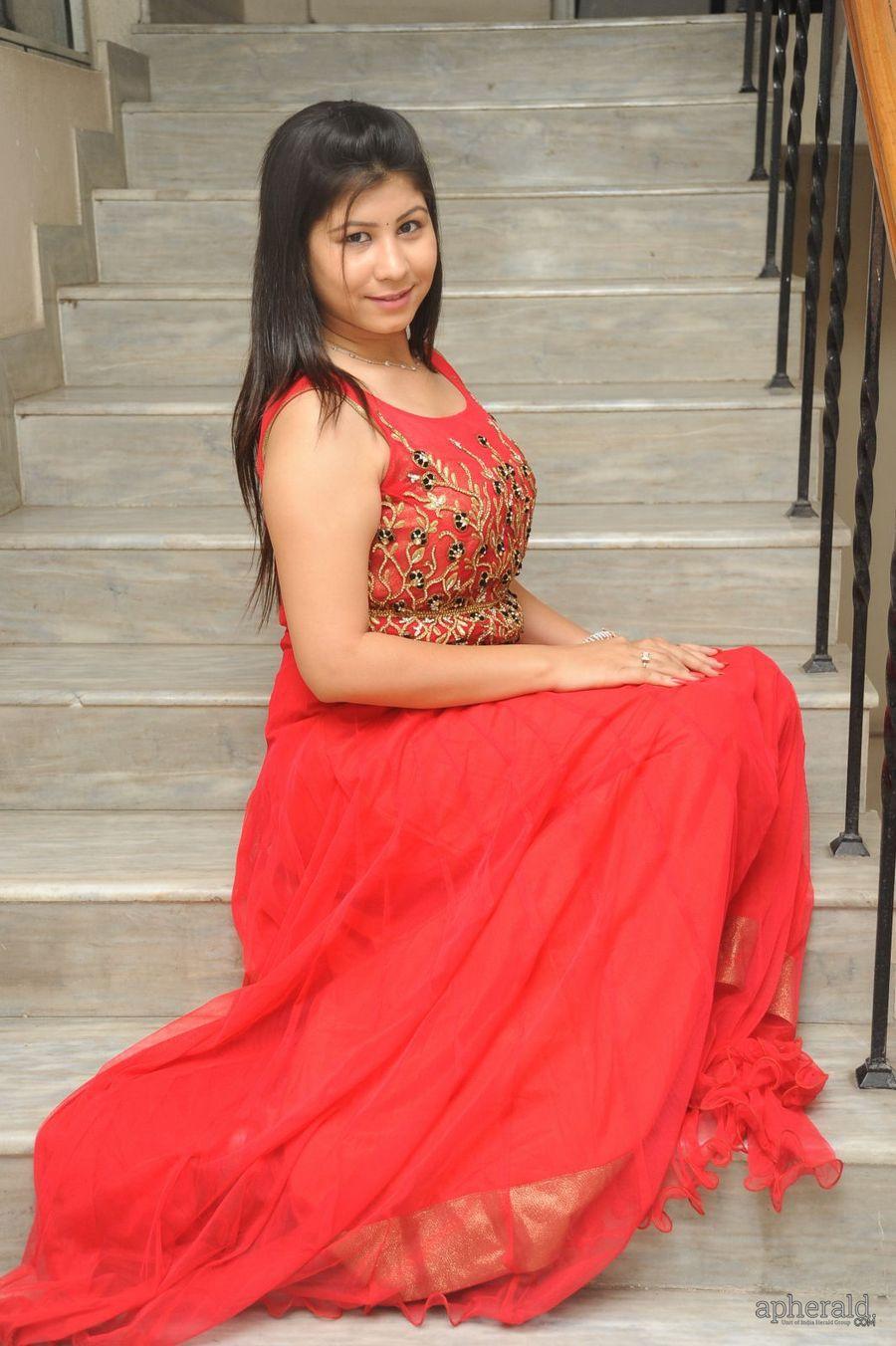 Janisha Patel Beautiful Pics