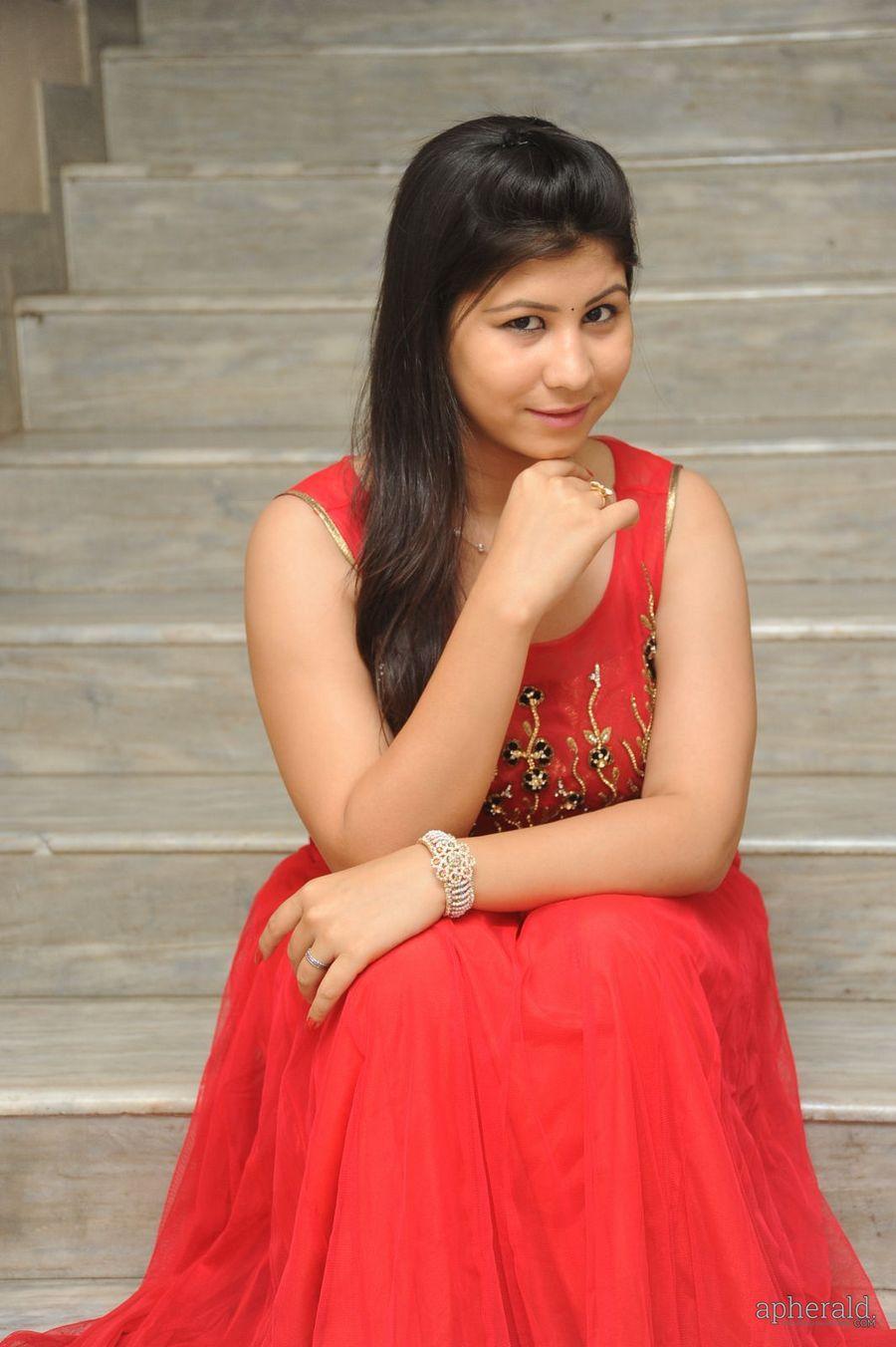 Janisha Patel Beautiful Pics