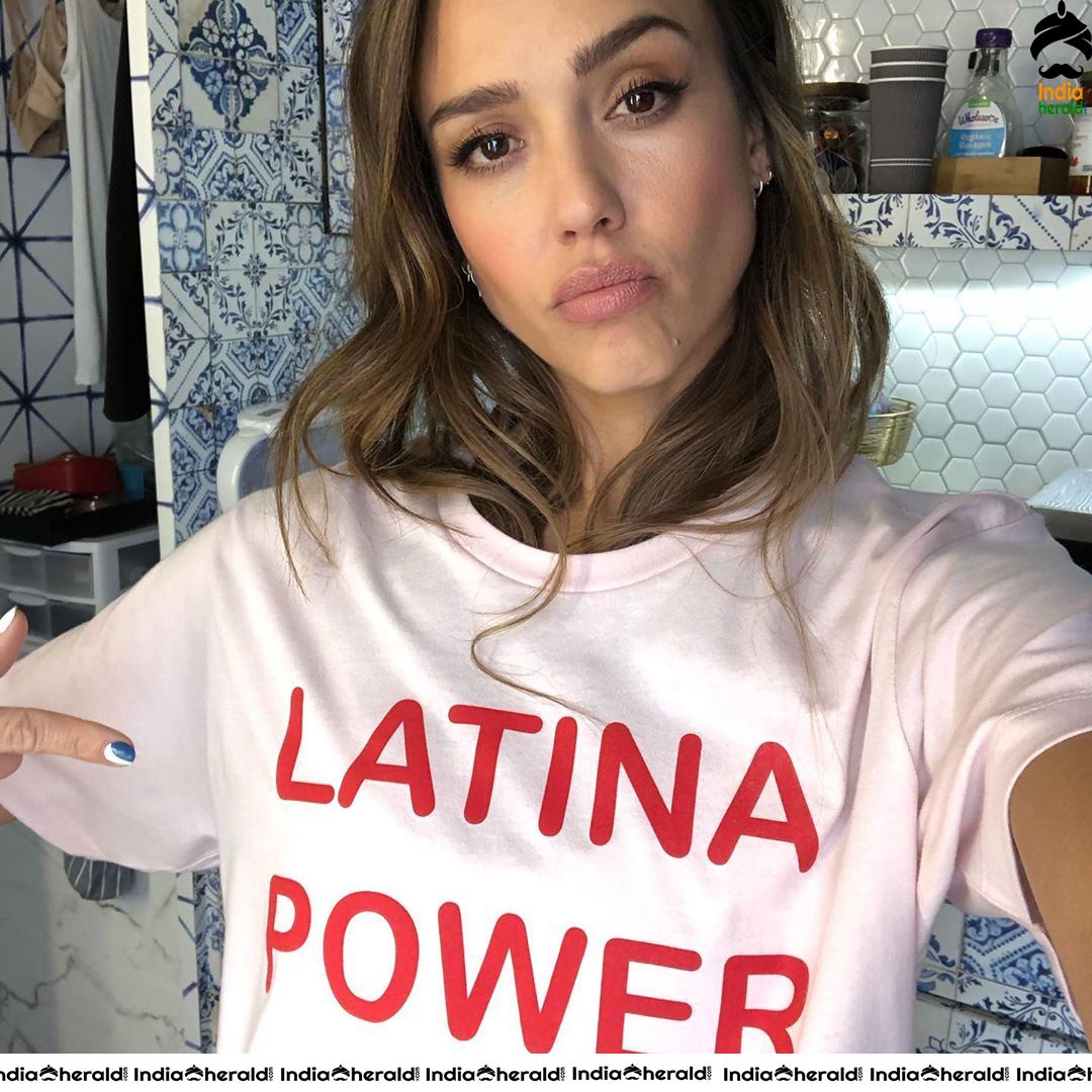Jessica Alba Latest Hot Photos Collection Set 2