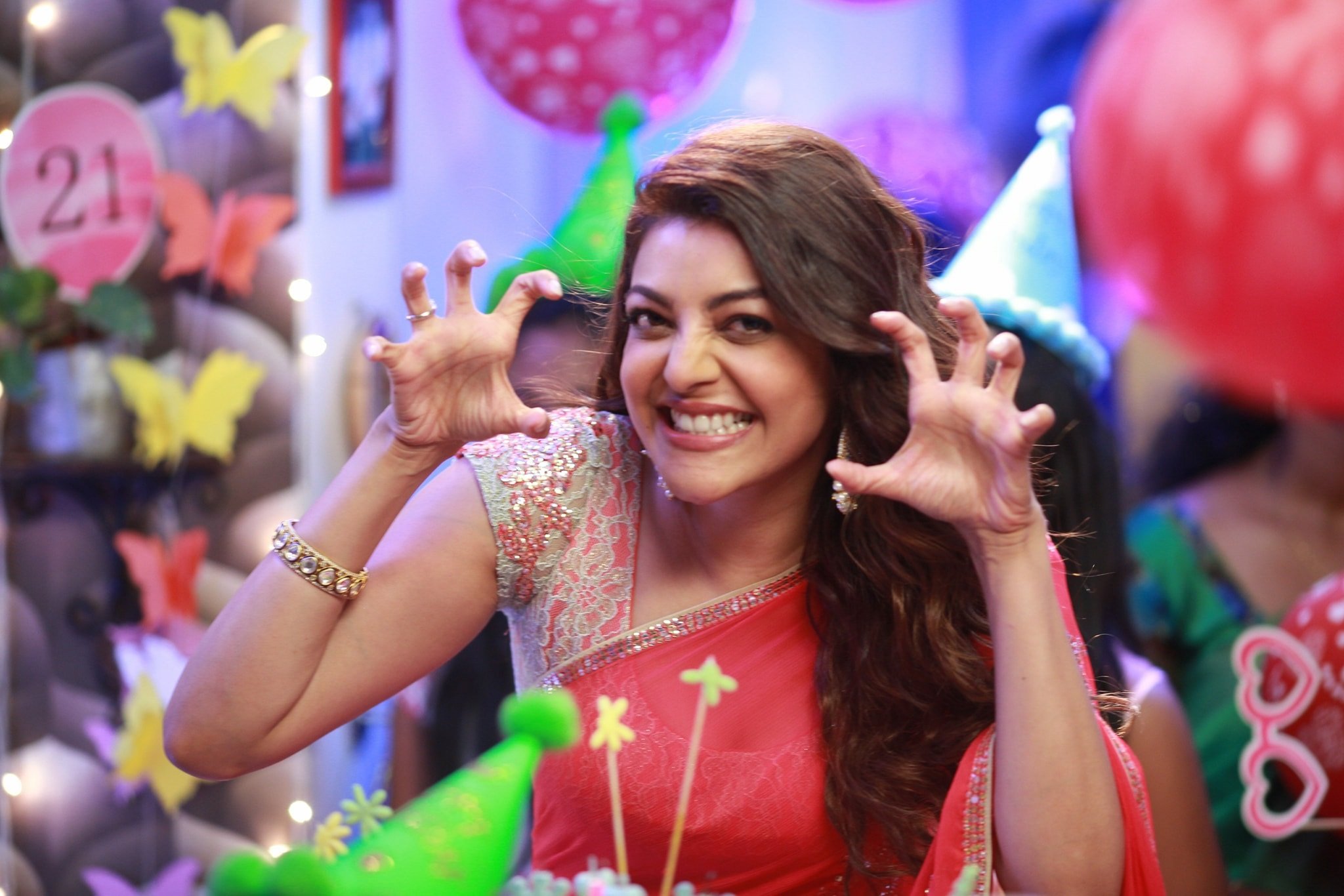 Kajal Aggarwal Latest Hot Stills From Her Latest Hit Movie