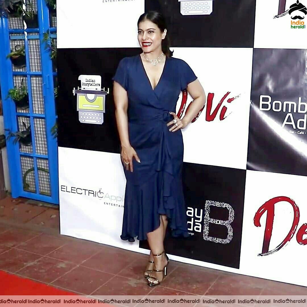Kajol Hot Cleavage Revealing Show In Blue Dress Stills