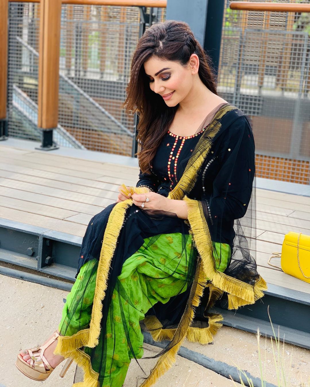 Kangna Sharma Looking Cute In Traditional Chudi