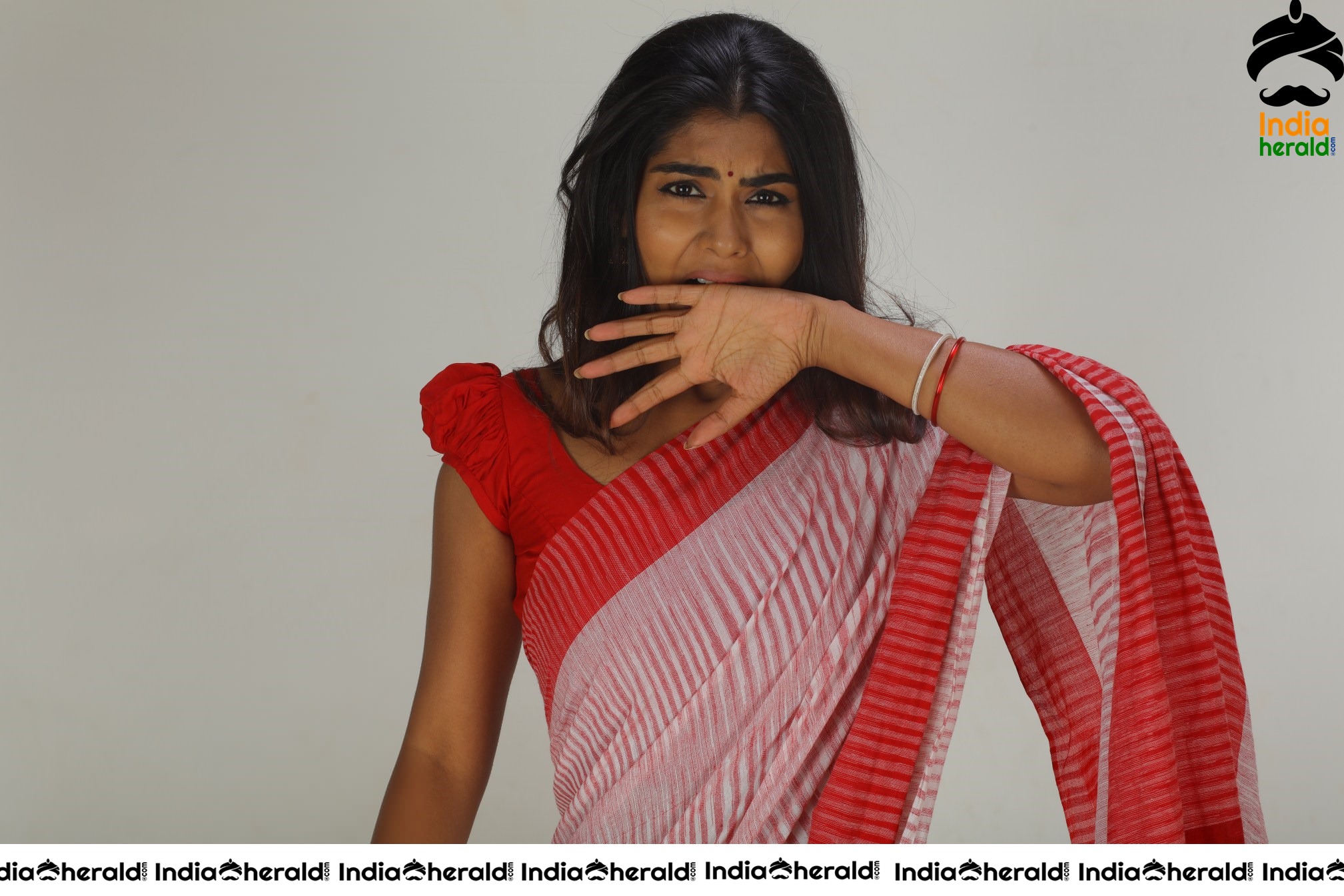 Karuthukalai Pathivu Sei Movie Stills