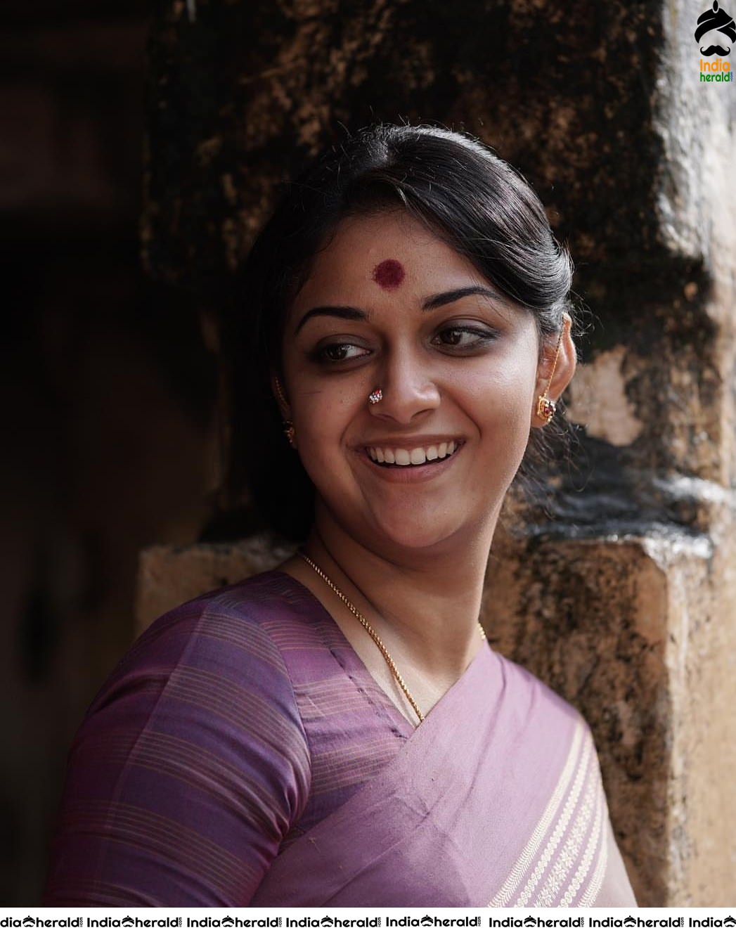 Keerthy Suresh Unseen Photos as legendary actress Savithri