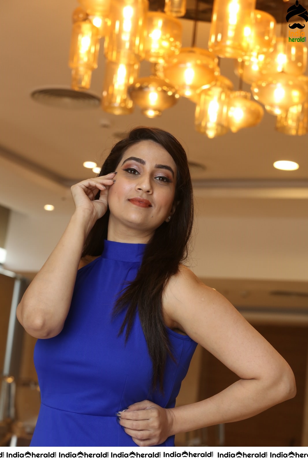 Manjusha Anchor is just tempting hot and teasing with her o