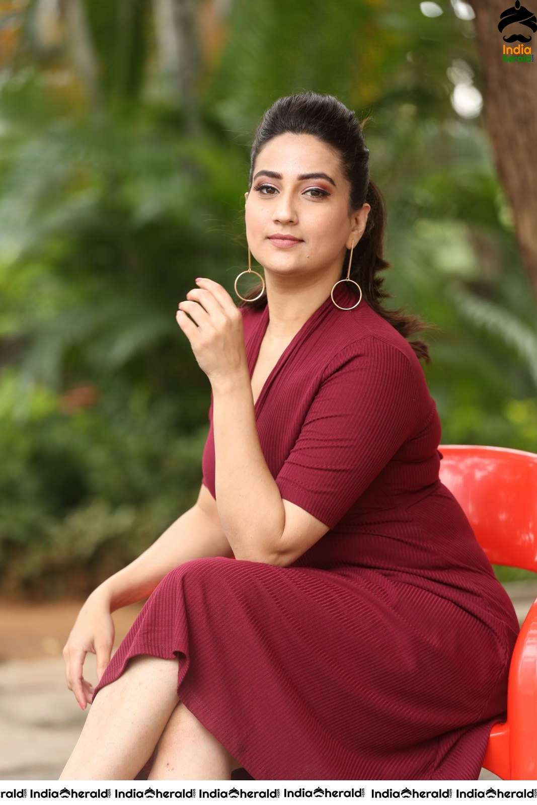 Manjusha Hot in Maroon Frock Set 1