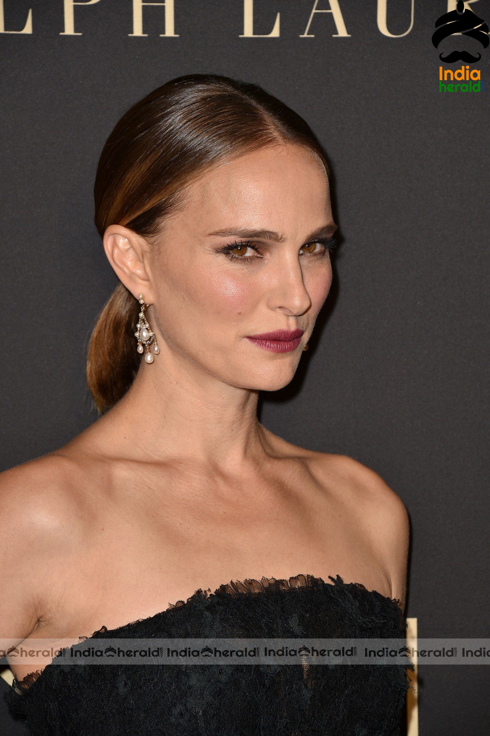 Natalie Portman at ELLE Women In Hollywood Beverly Hills Se