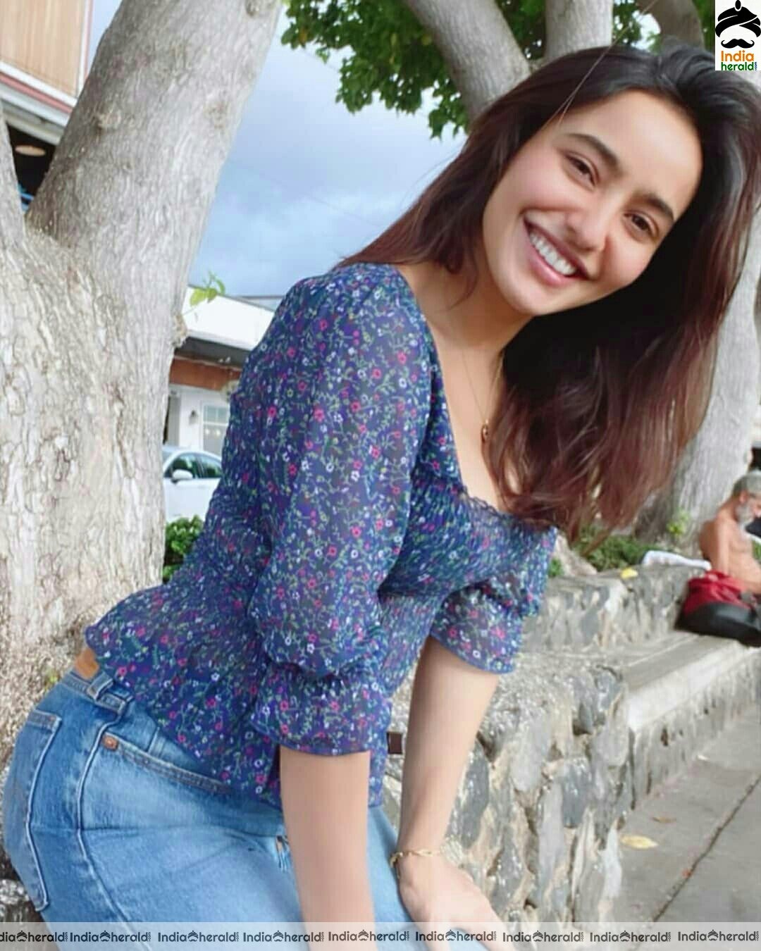 Neha Sharma Cute Photo Stills