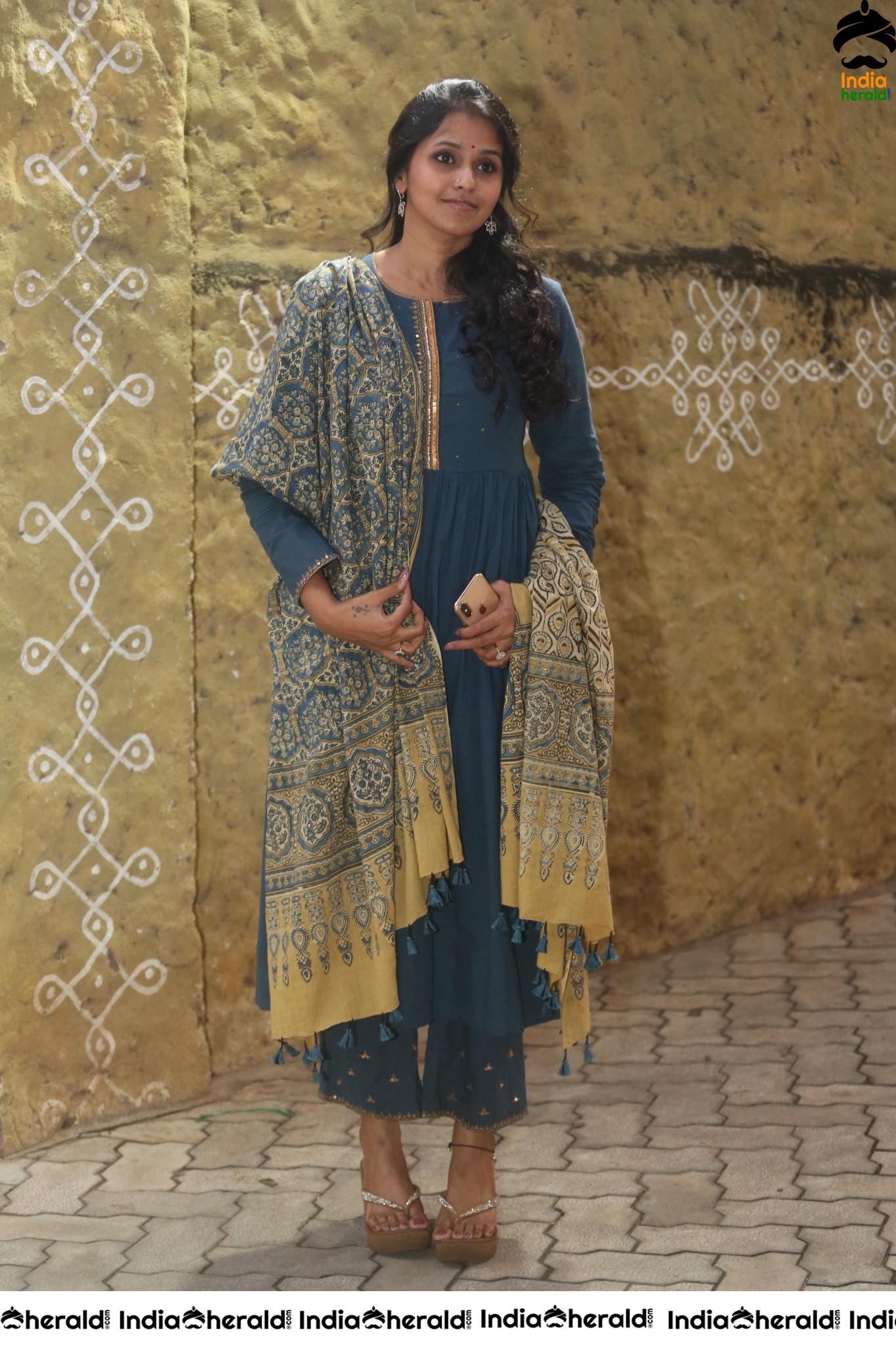 Pop Singer Smita At Cauvery Calling Photoshoot Set 1