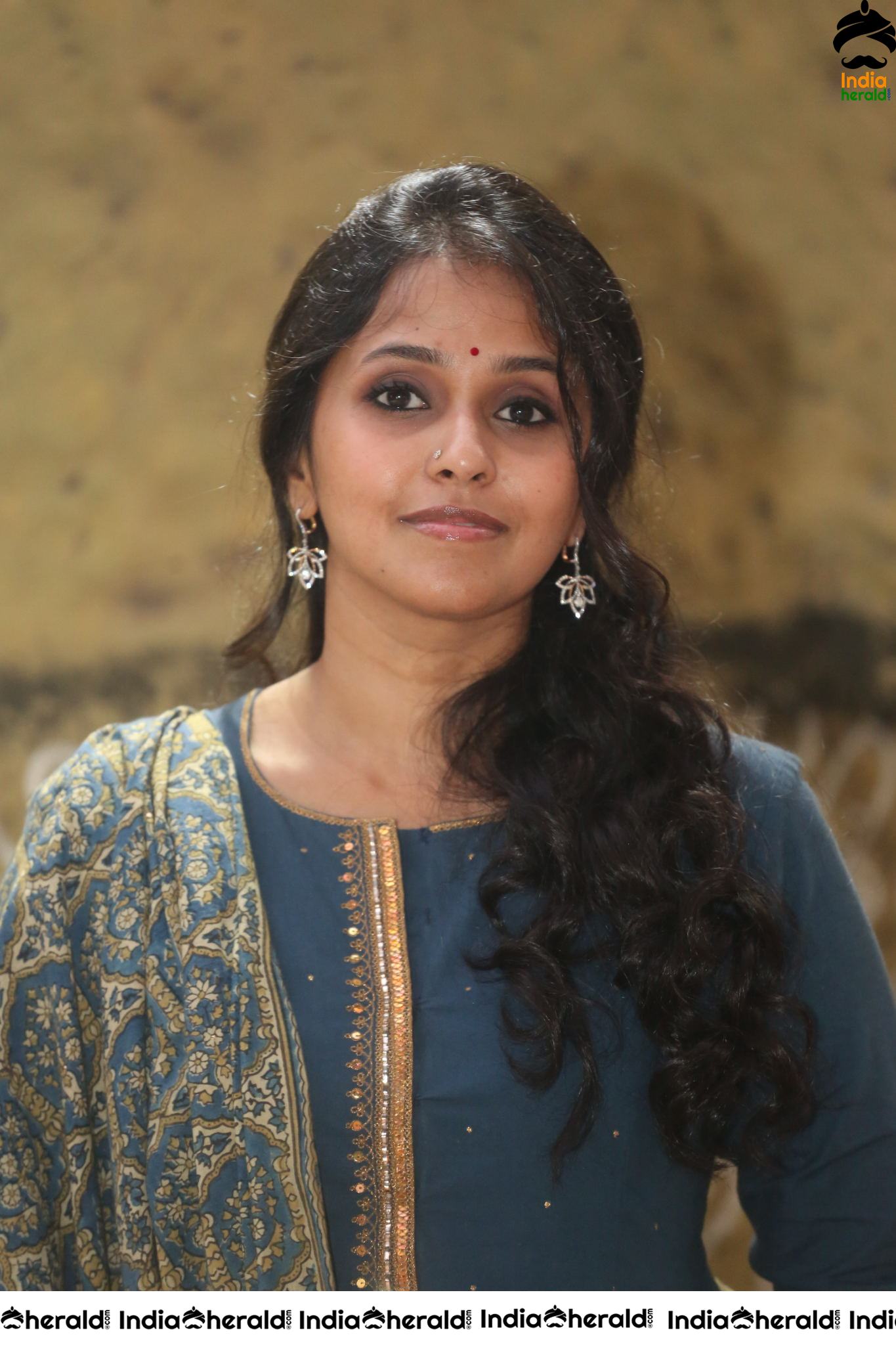 Pop Singer Smita At Cauvery Calling Photoshoot Set 2