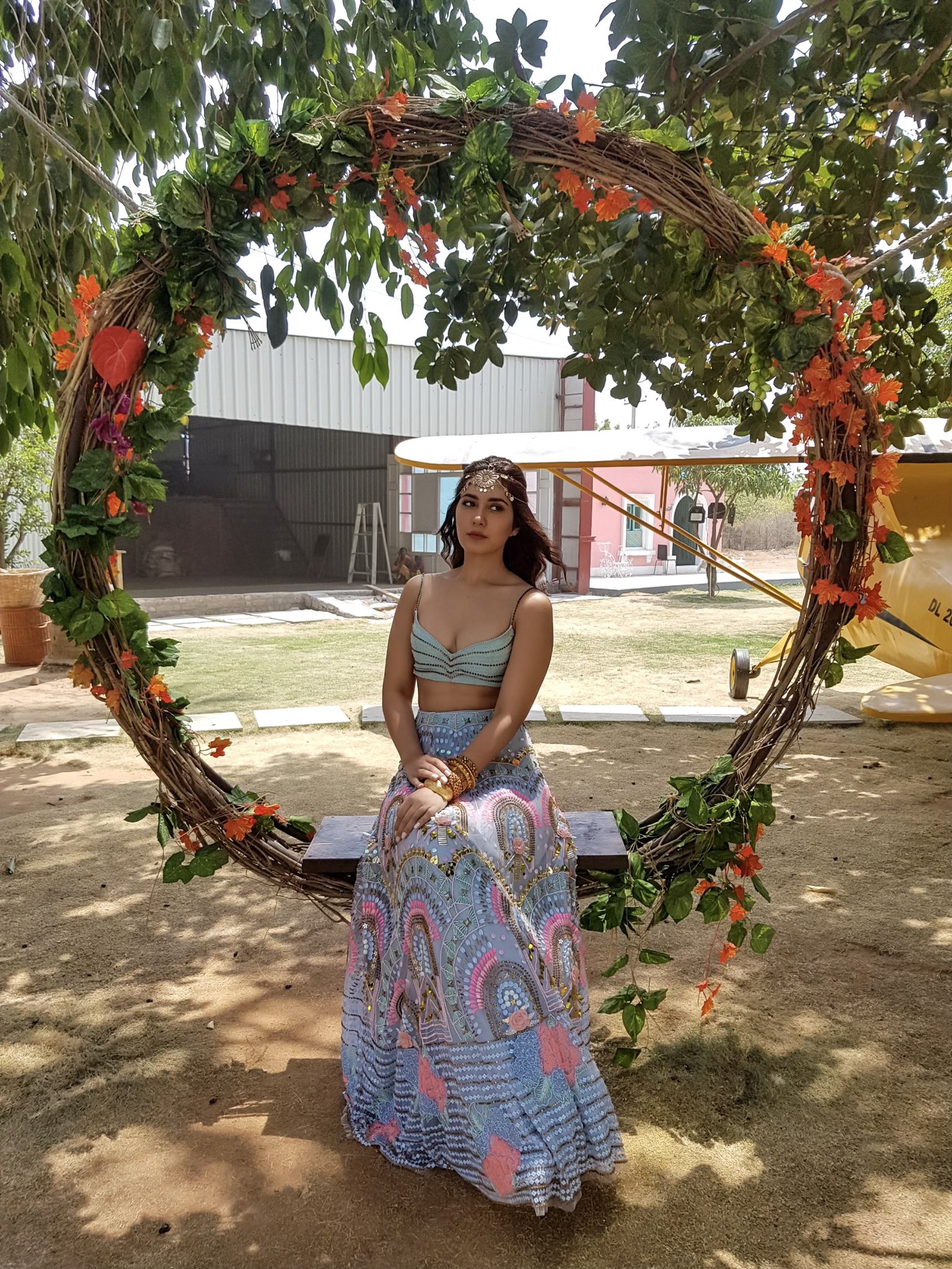 Raashi Khanna Latest Hot Cleavage Revealing Photo Shoot 8635