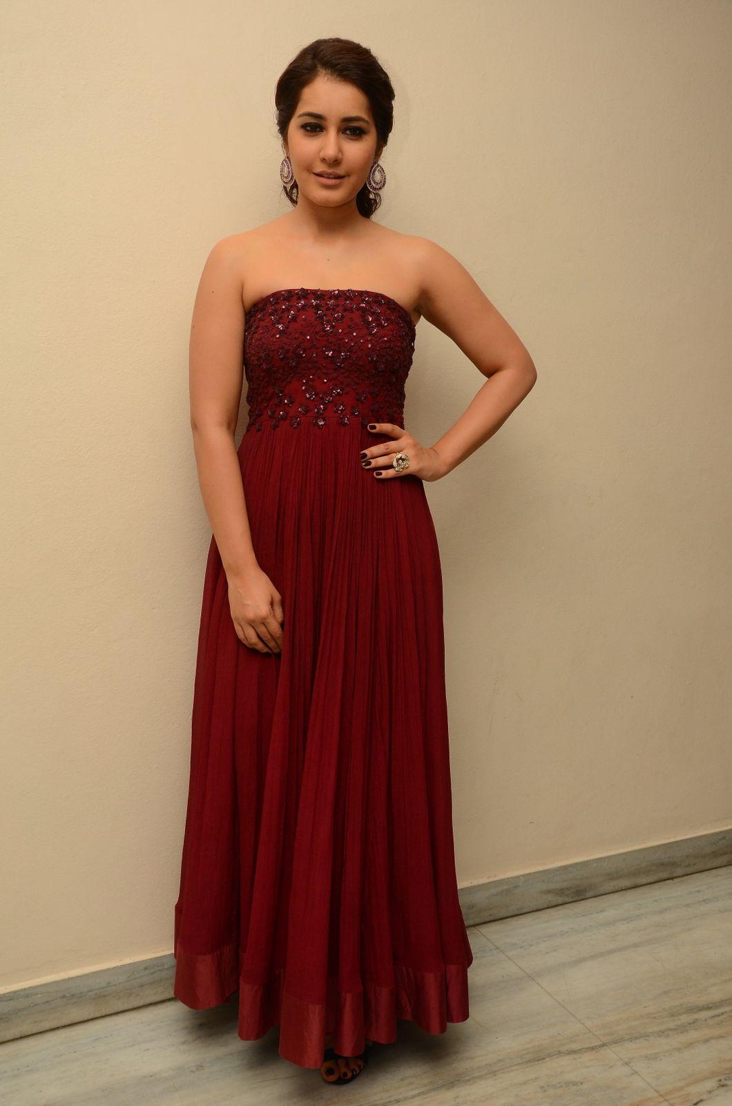 Rashi Khanna Pics At Supreme 50 Days Function