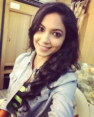 Rithu Varma Beautiful Pics