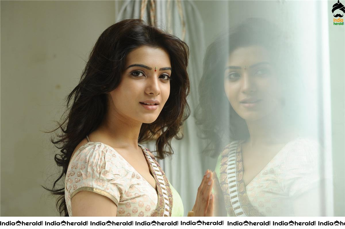 Samantha Akkineni Throwback Photoshoot in Saree before her