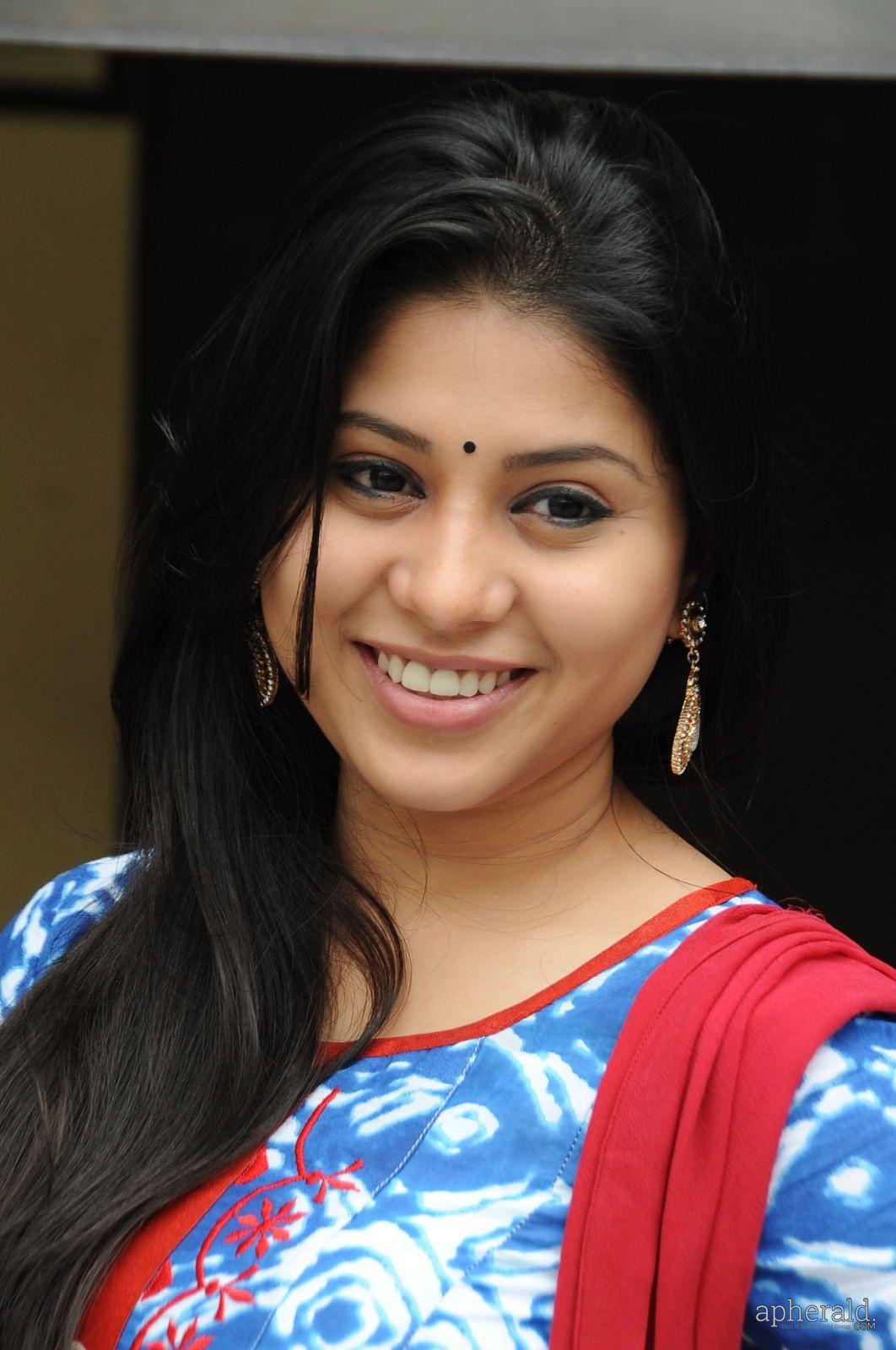 samata cute Photos