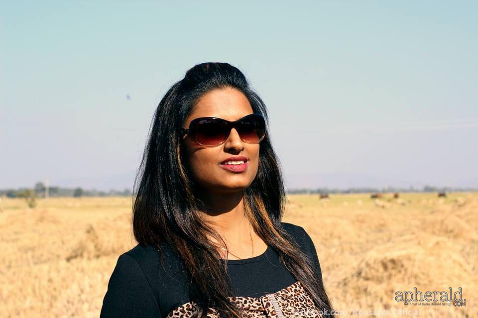 Singer kousalya Rare Pics