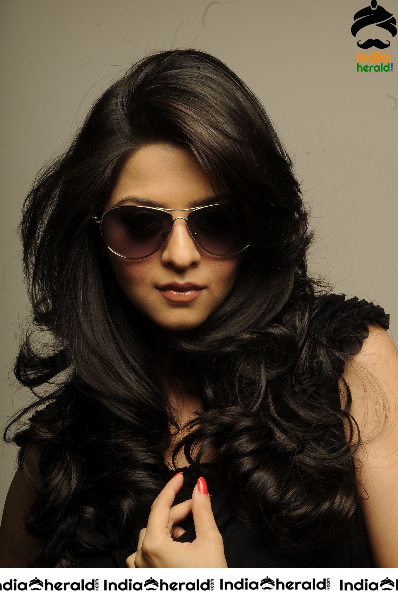 Slim and Slender Waist Beauty Vedika Latest Photos in Black