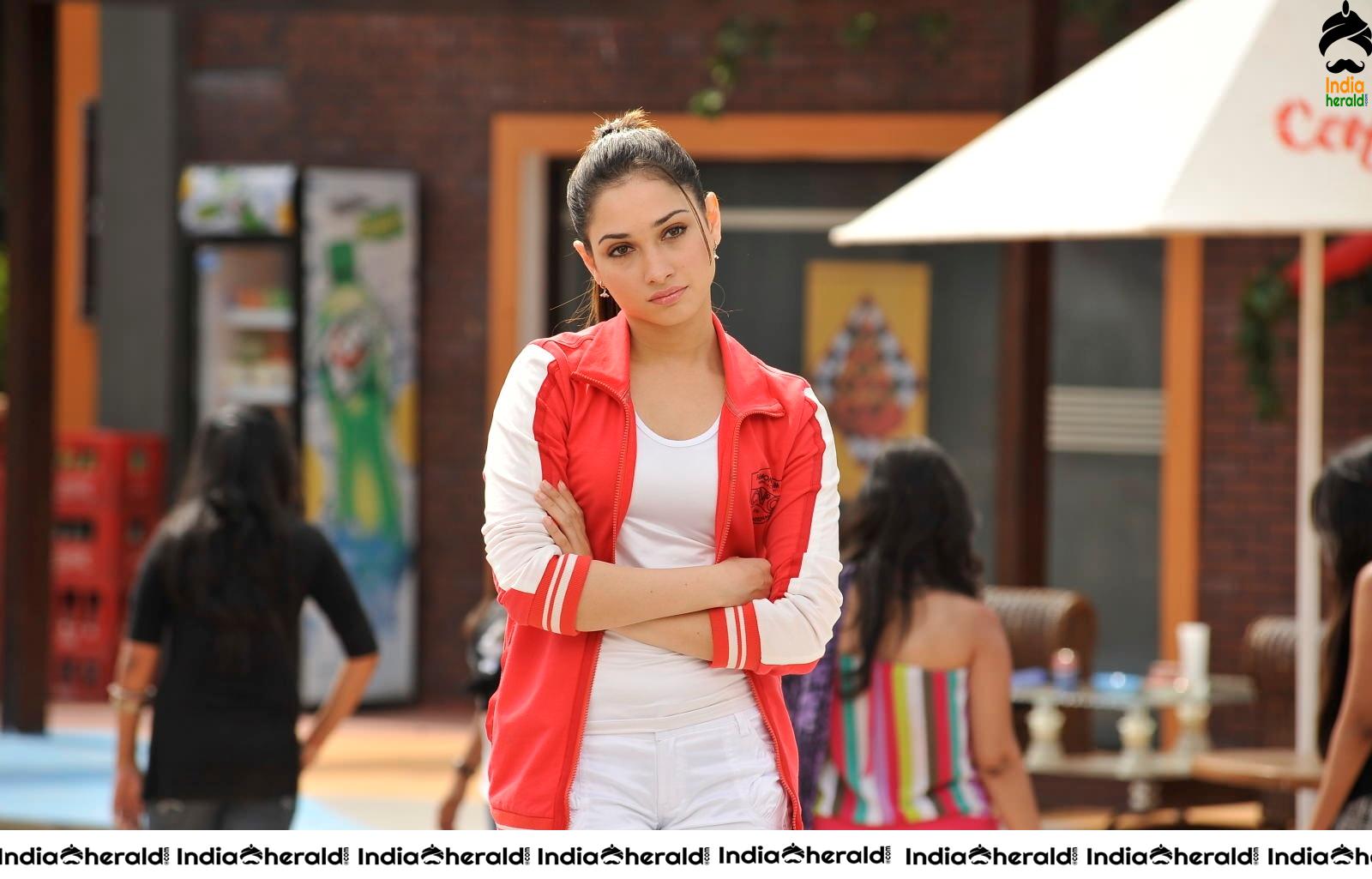 Tamanna Hot Stills In Racha