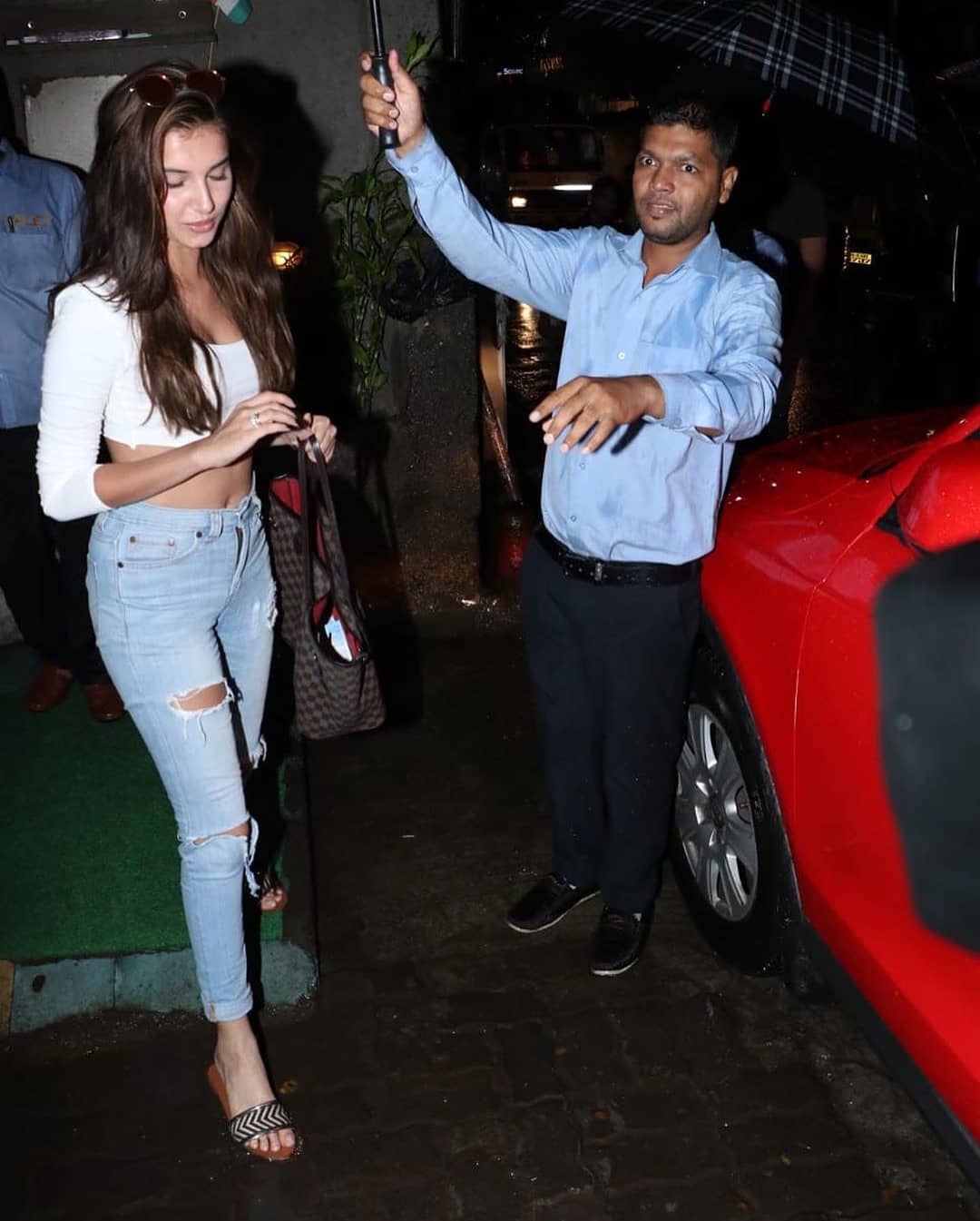 Tara Sutaria Looks Gorgeous In Plain White Crop Top And Blu