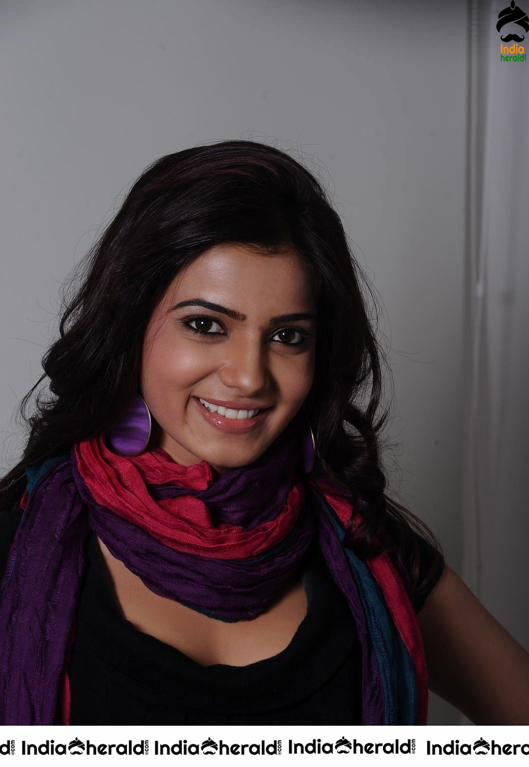 Throwback Photos of Samantha Akkineni from Dookudu Set 5