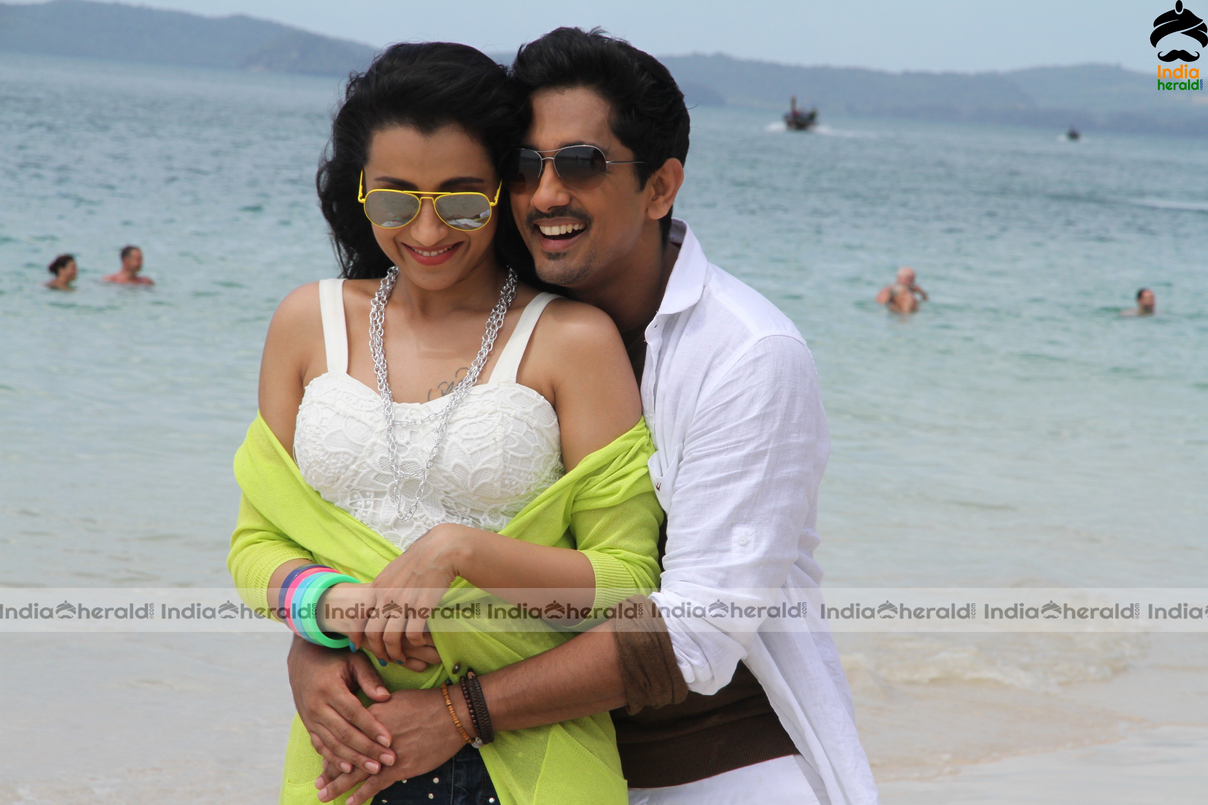 Trisha Hot Hd Pics in Bikini while getting intimate with Sid