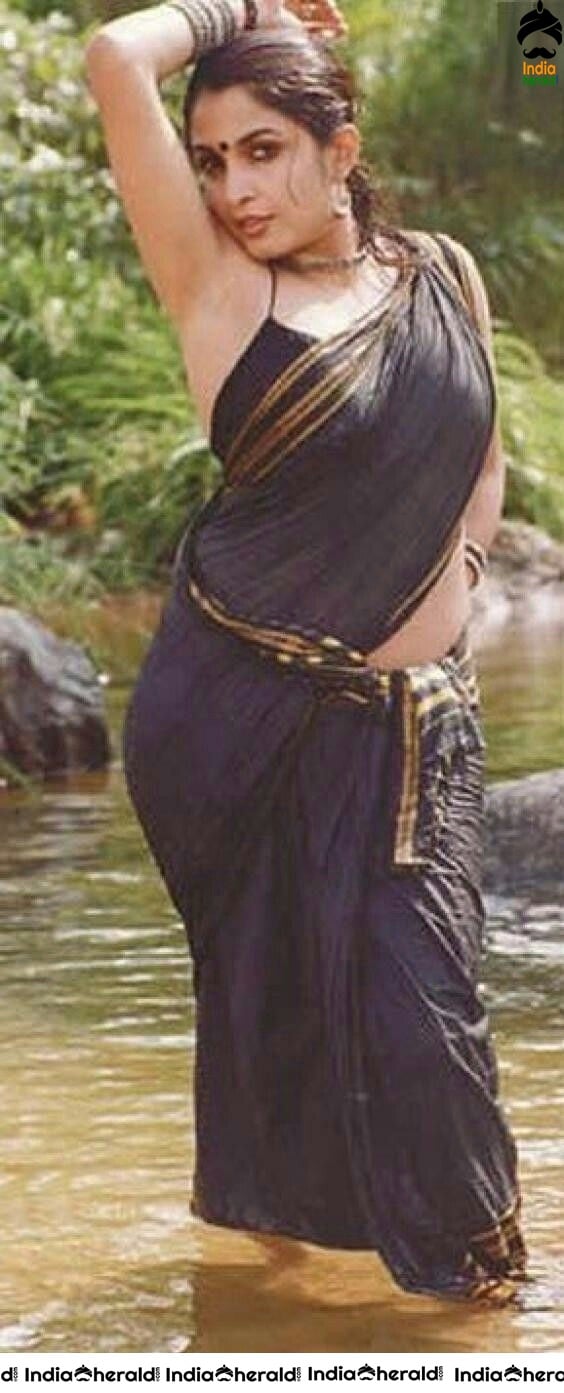 Veteran Actress Ramya Krishnan Hot Photos Collection from E