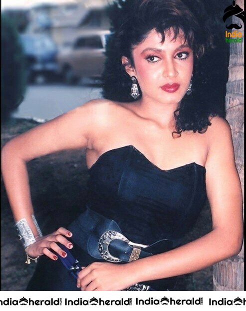 Veteran Actress Ramya Krishnan Hot Photos Collection from E