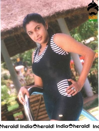 Veteran Actress Ramya Krishnan Hot Photos Collection from E