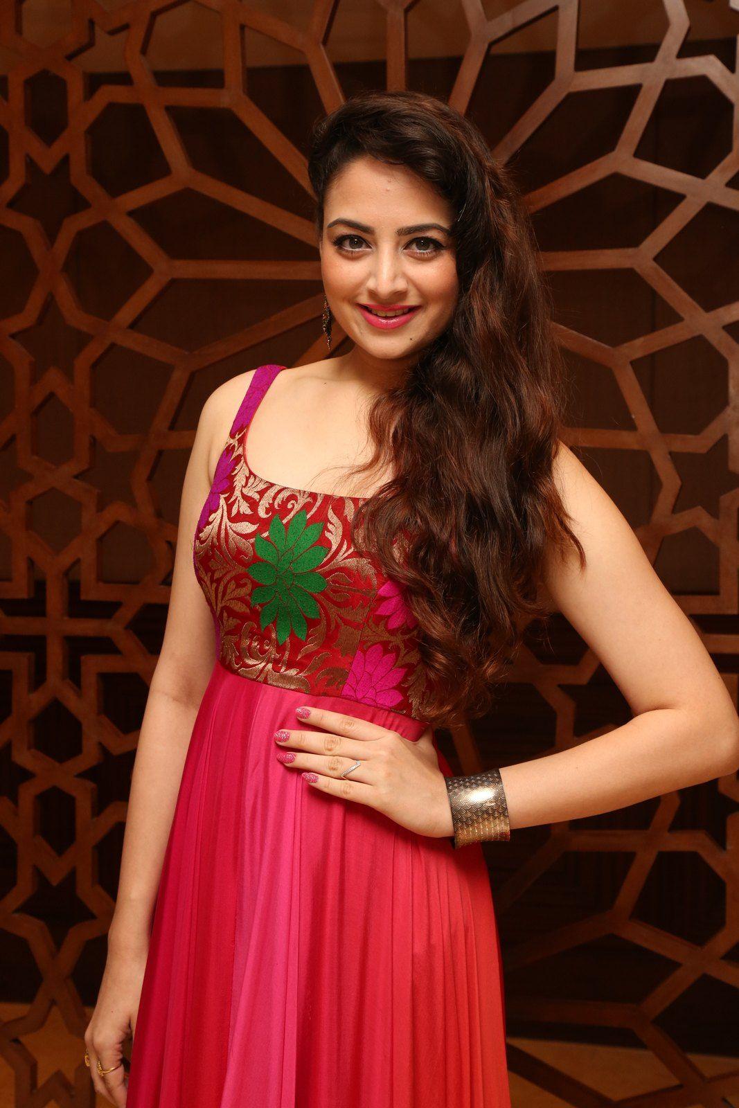 Zoya Afroz Latest Stills