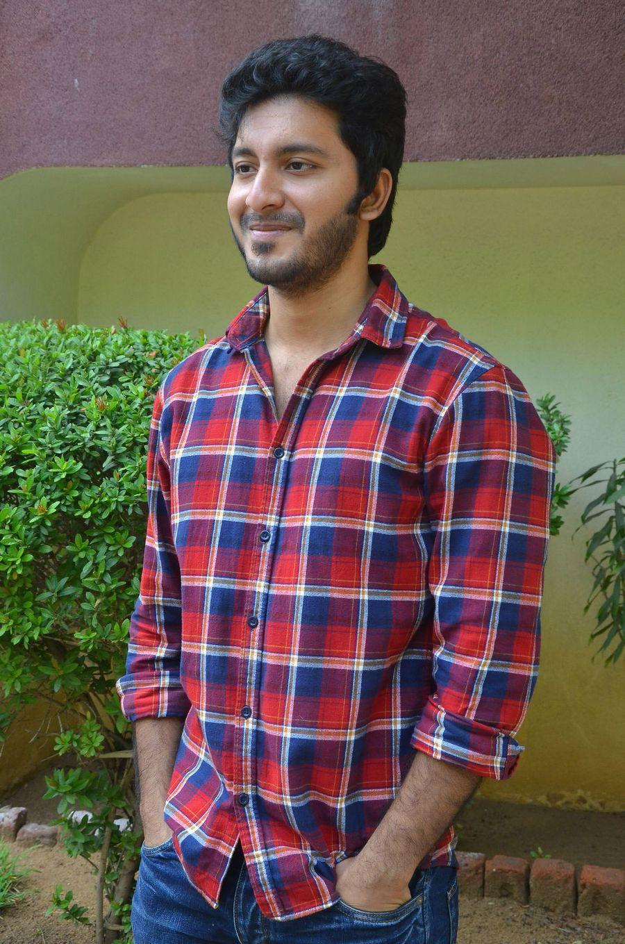 Meendum Oru Kadhal Kadhai Movie Press Meet Photos