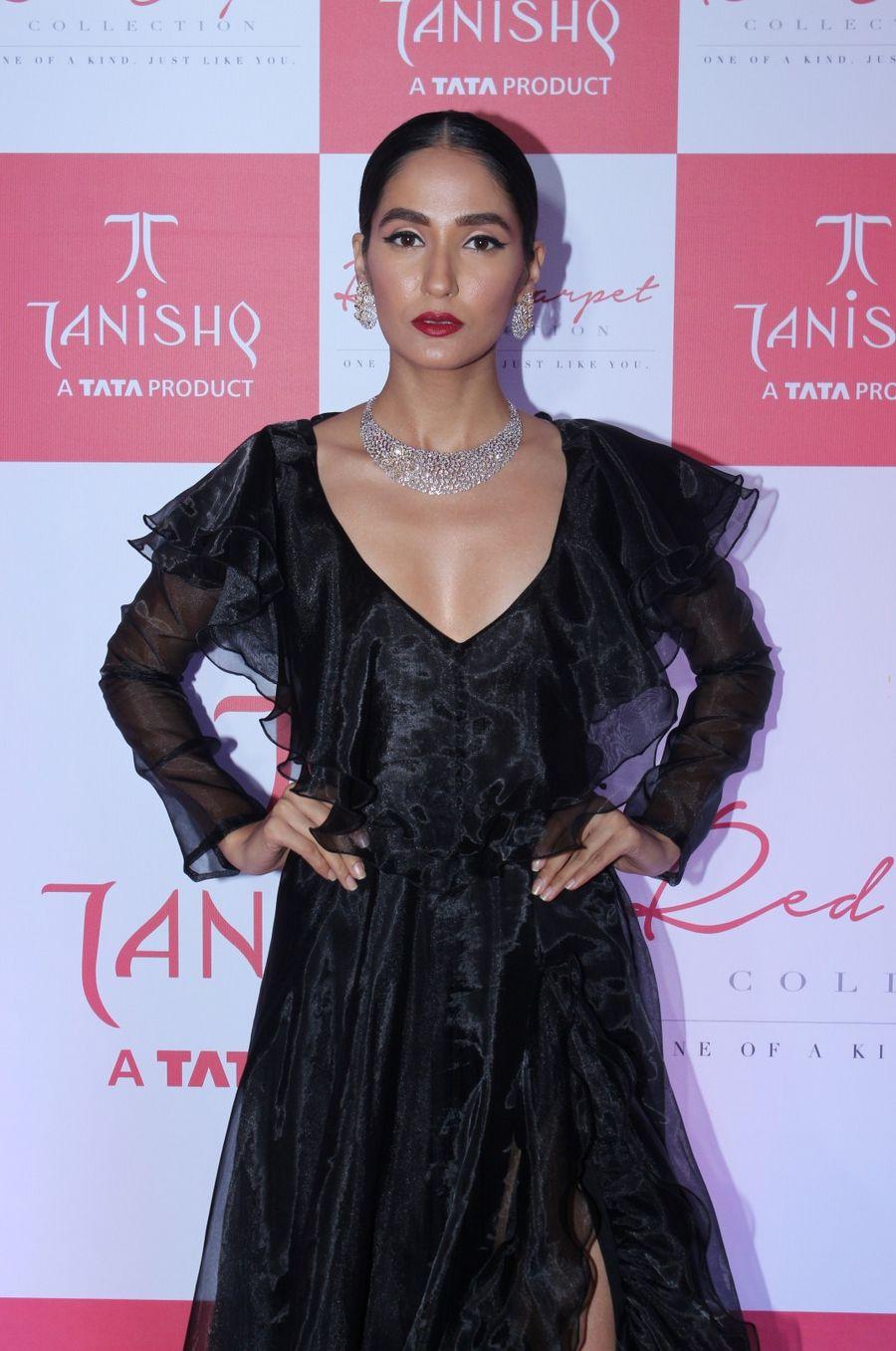 Red Carpet Preview Of Tanishq Collection Photos
