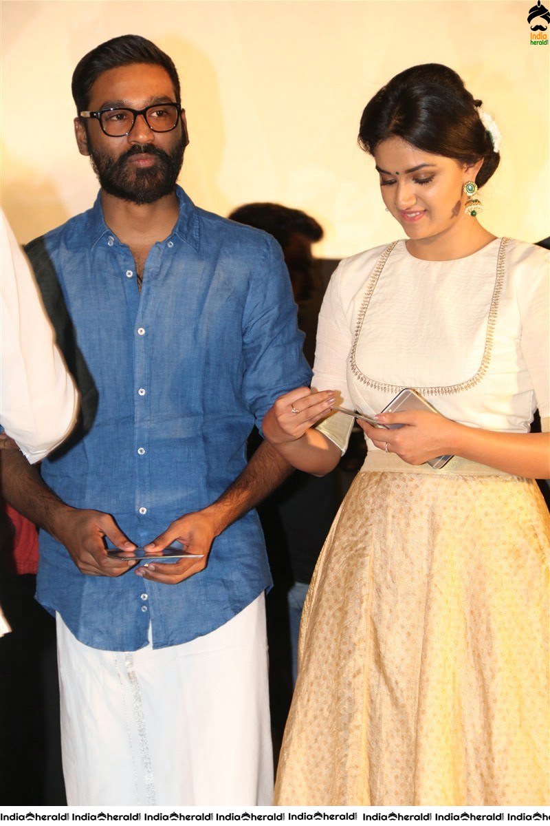 Keerthy Suresh and Dhanush in Thodari Throwback Event Photo
