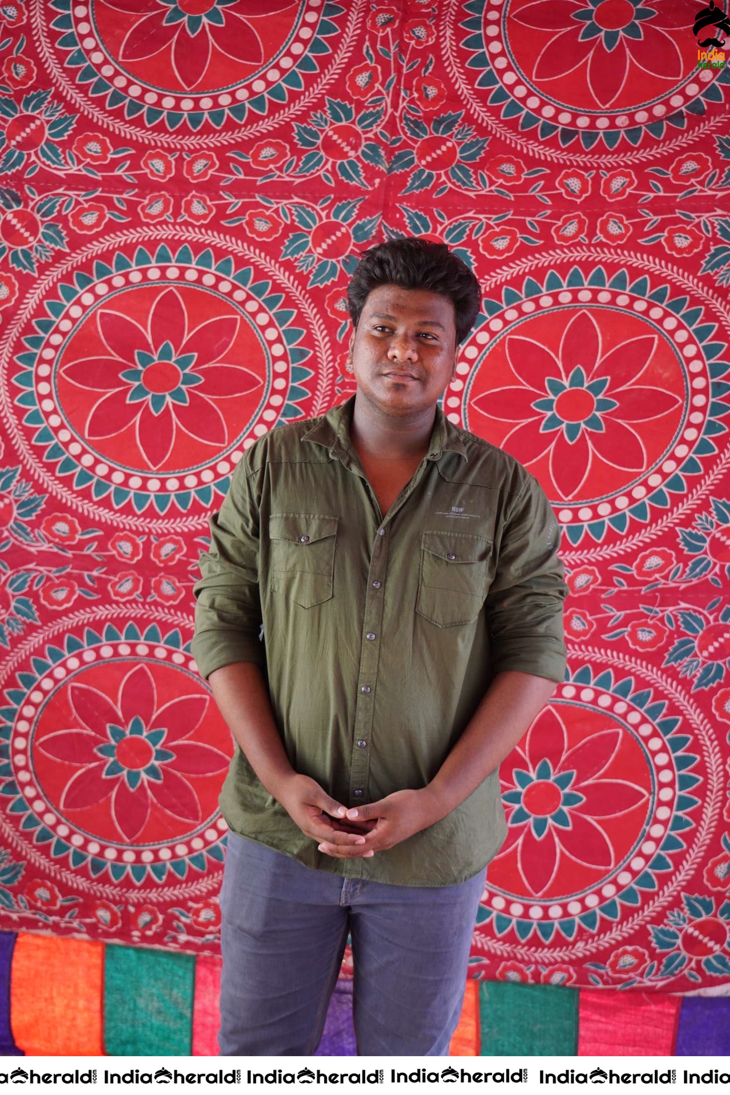 Pooja stills of Libra Productions Banner Untitled Film Set 8