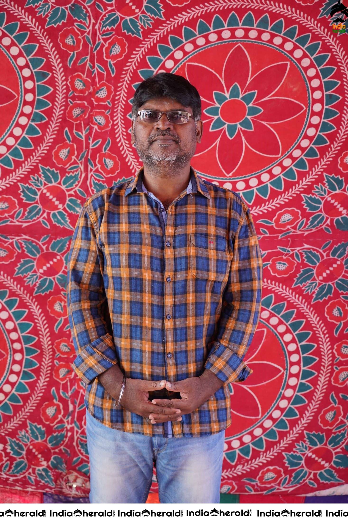 Pooja stills of Libra Productions Banner Untitled Film Set 8