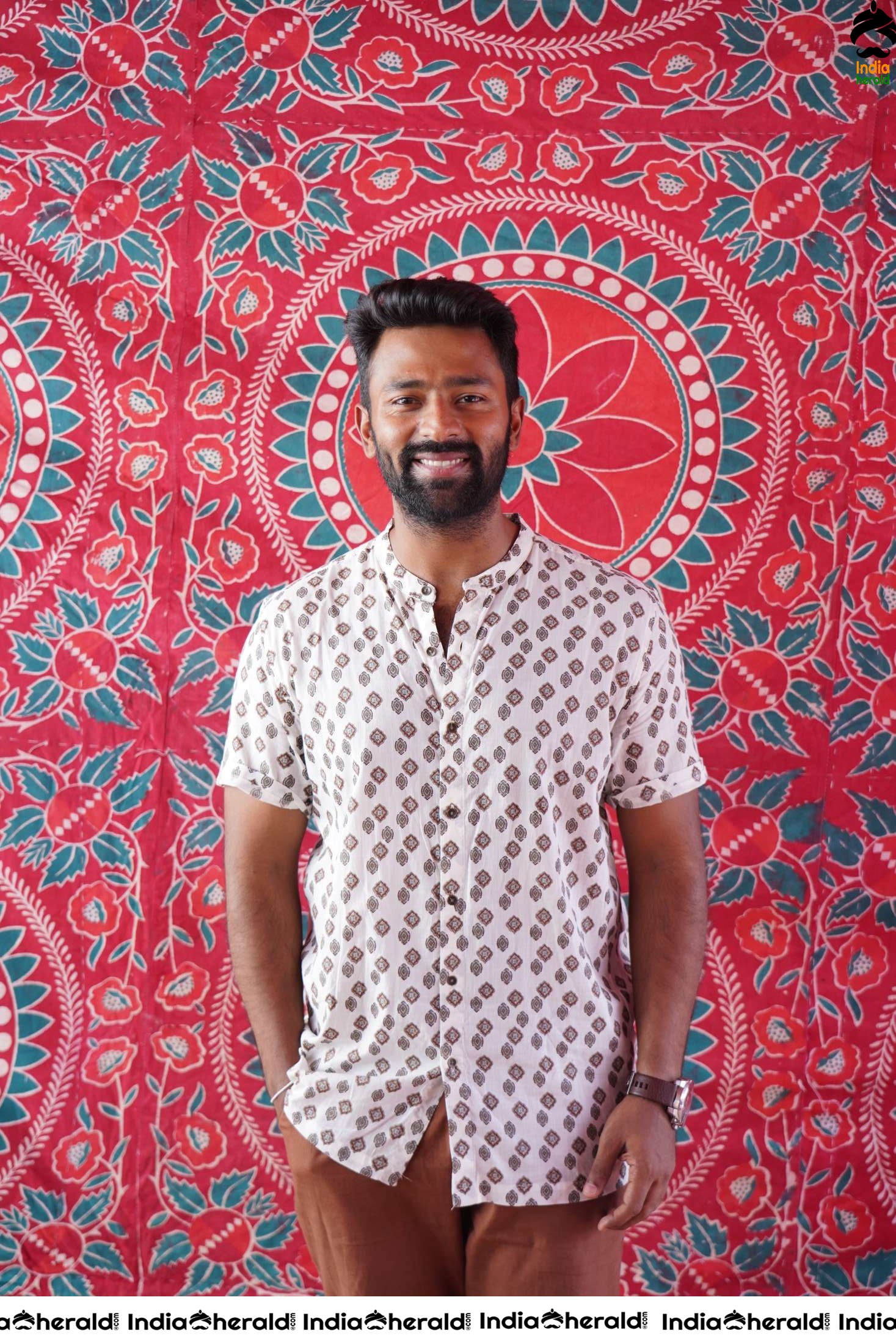 Pooja stills of Libra Productions Banner Untitled Film Set 8