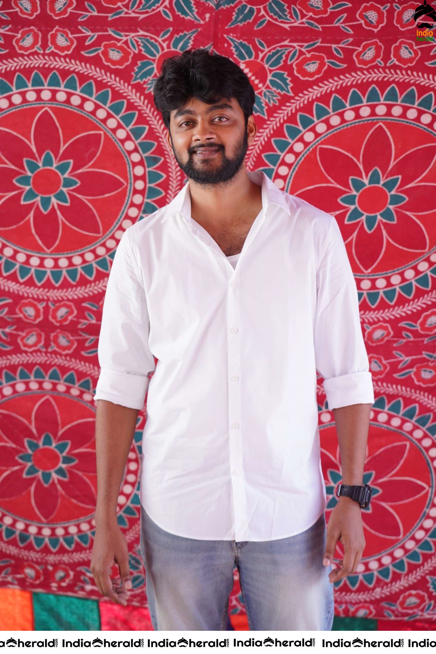 Pooja stills of Libra Productions Banner Untitled Film Set 8