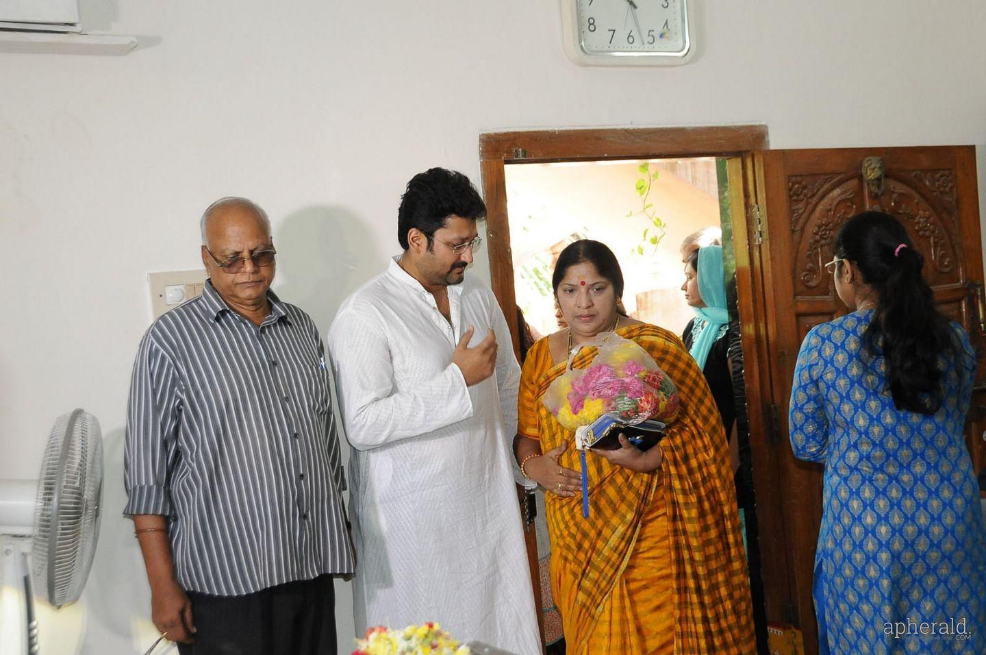 singer ramakrishna Condolence Photos