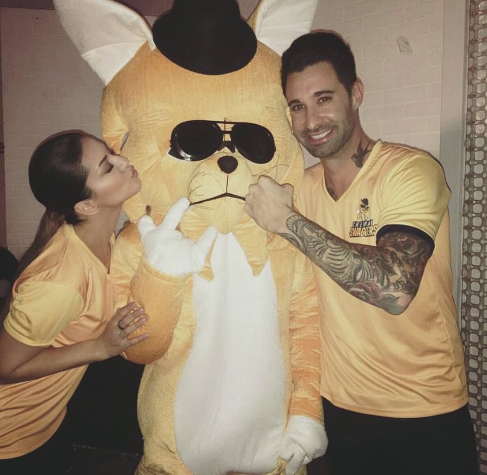 Sunny Leone owns a Cricket Team Photos