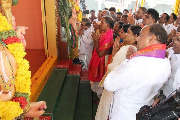 Srivari model temple in Vijayawada in Pushkarni