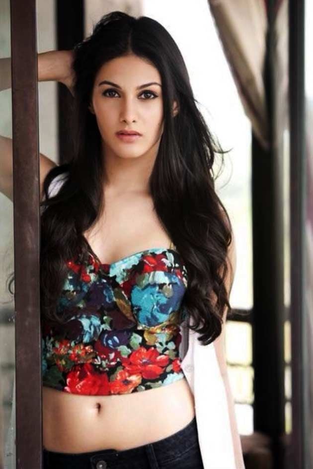 Amyra Dastur Sexy Photoshoot