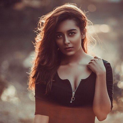 Jinal Joshi Mind Blowing Hot & Spicy Photoshoot Stills