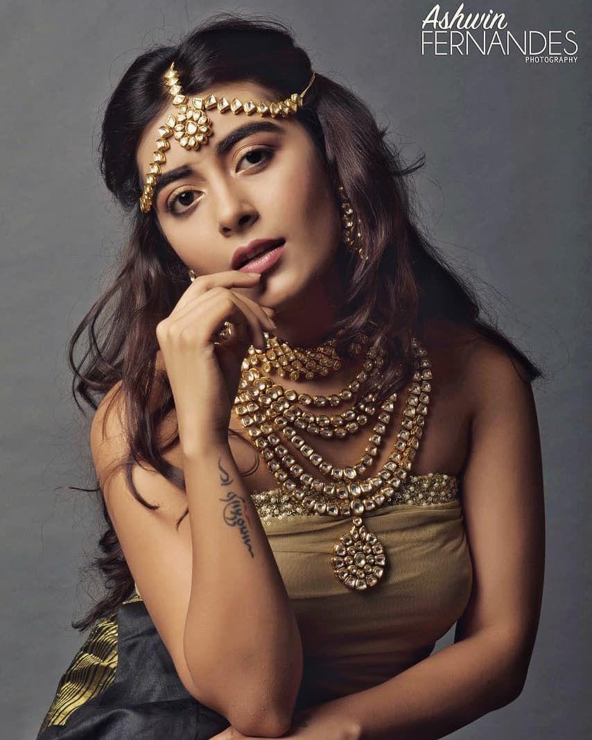 Jinal Joshi Actor Latest Hot Photoshoot Stills