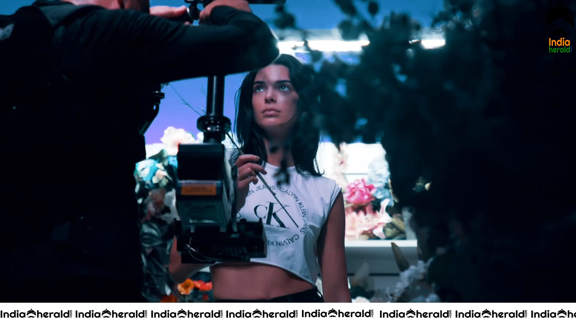 Kendall Jenner Flaunts Her Hot Slim Body During Calvin Klei