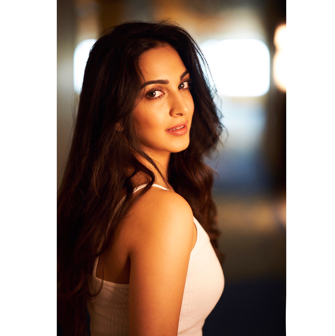 Kiara Advani Hot Sexy Wallpapers