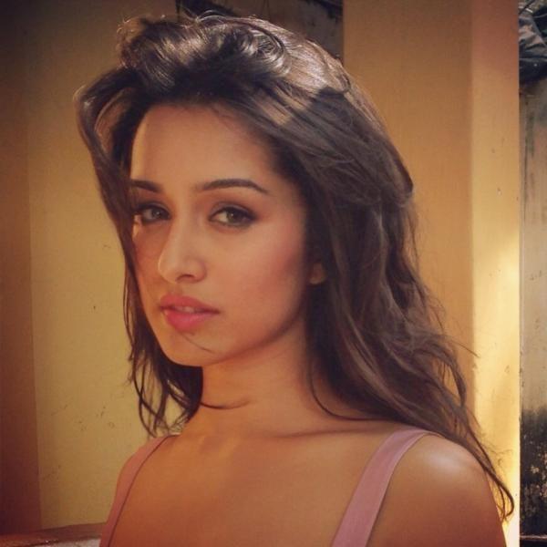 Shradha Kapoor Hot Pics 2234