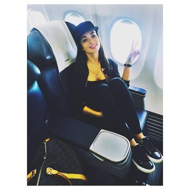 Amy Jackson Private Moments Photos Goes Viral On Internet